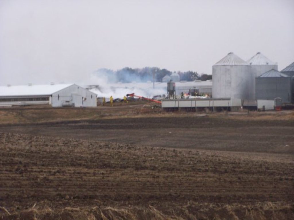 HOG BARN EXPLOSION CAUSED BY FAULTY PROPANE LINE - KSCJ 1360