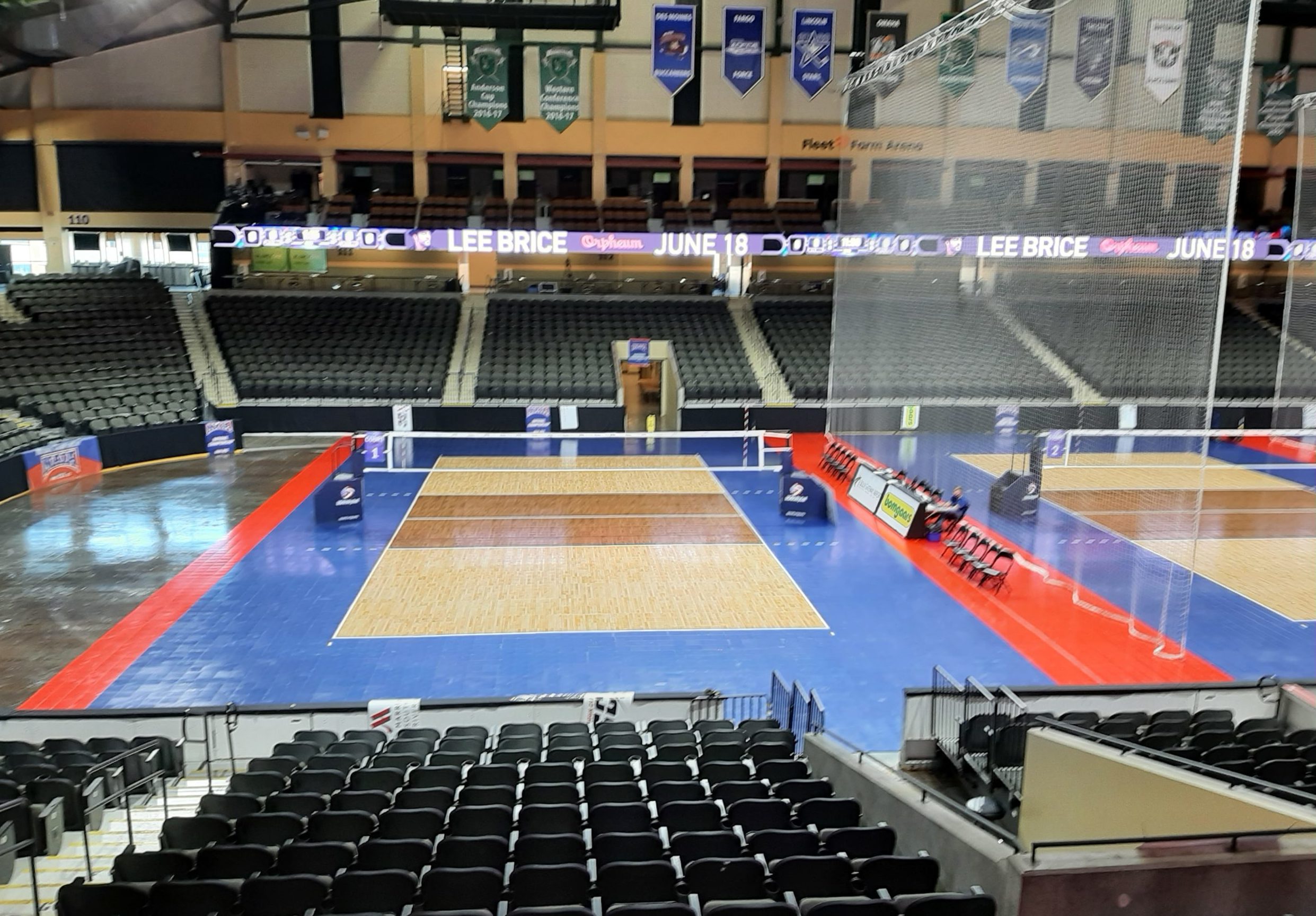 NAIA VB CENTER COURT - KSCJ 1360