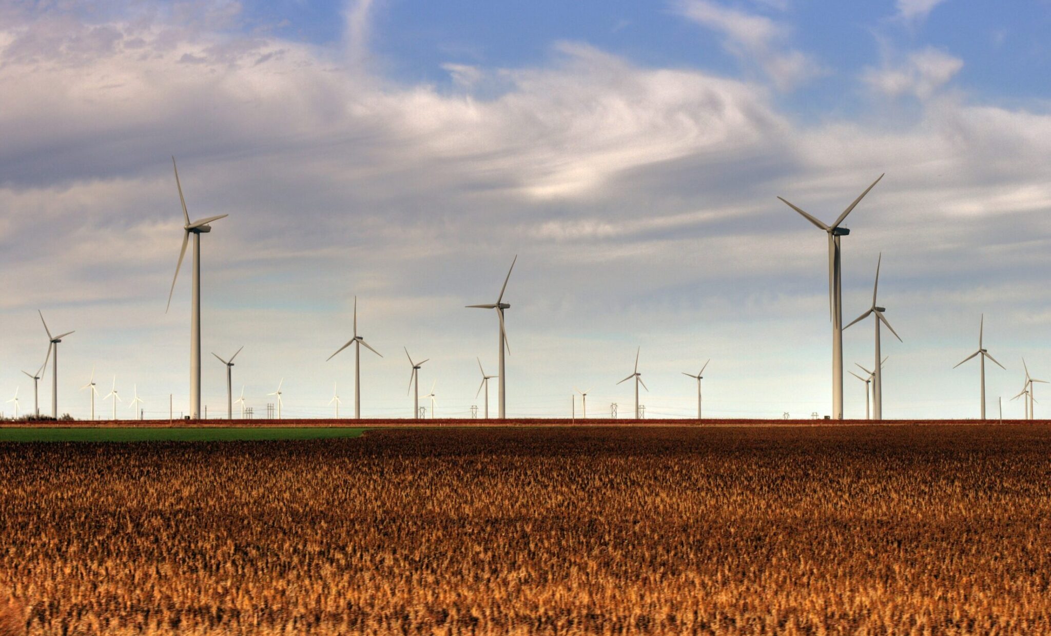 WIND TURBINES SET IOWA RECORD FOR POWER GENERATION - KSCJ 1360