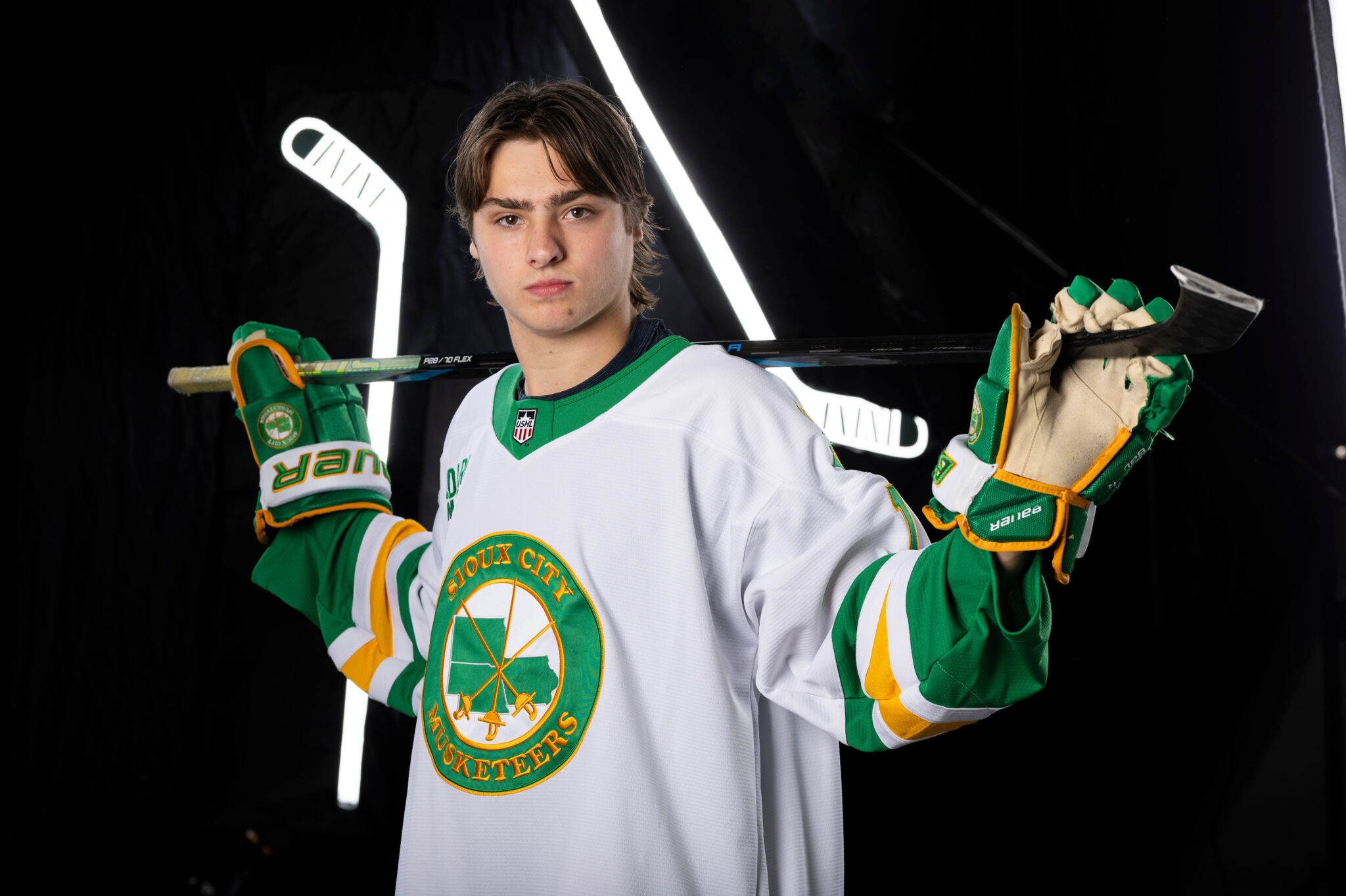 Luke Garry Named USHL Forward Of The Week - KSCJ 1360