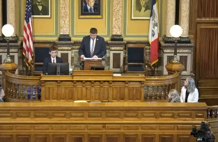 IOWA LEGISLATURE BEGINS 2026 SESSION - KSCJ 1360